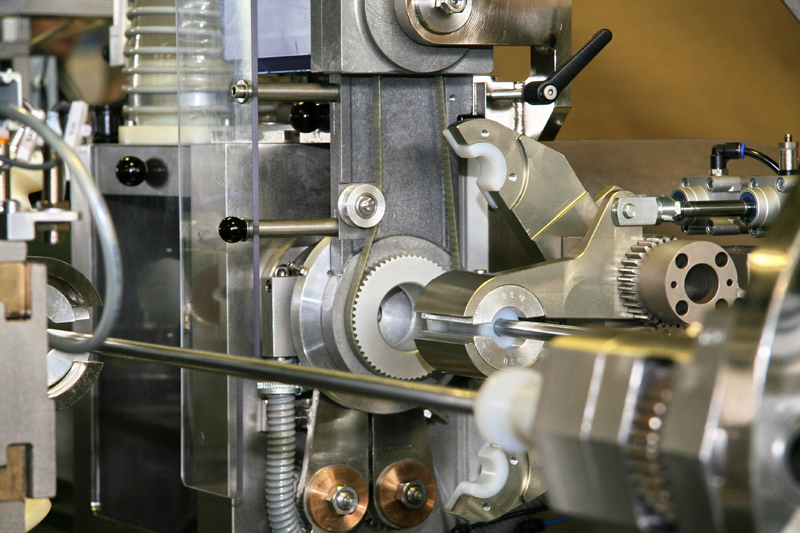 Shirring Machine Type K-4-S – Weinert Maschinenbau GmbH